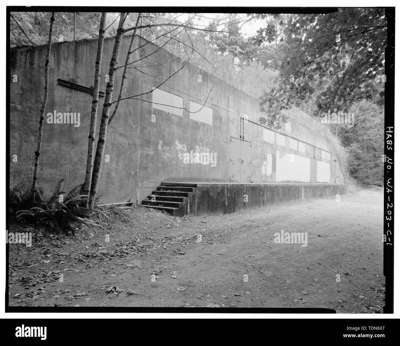 Perspective view showing most of Bunker 104 with south steps in ...