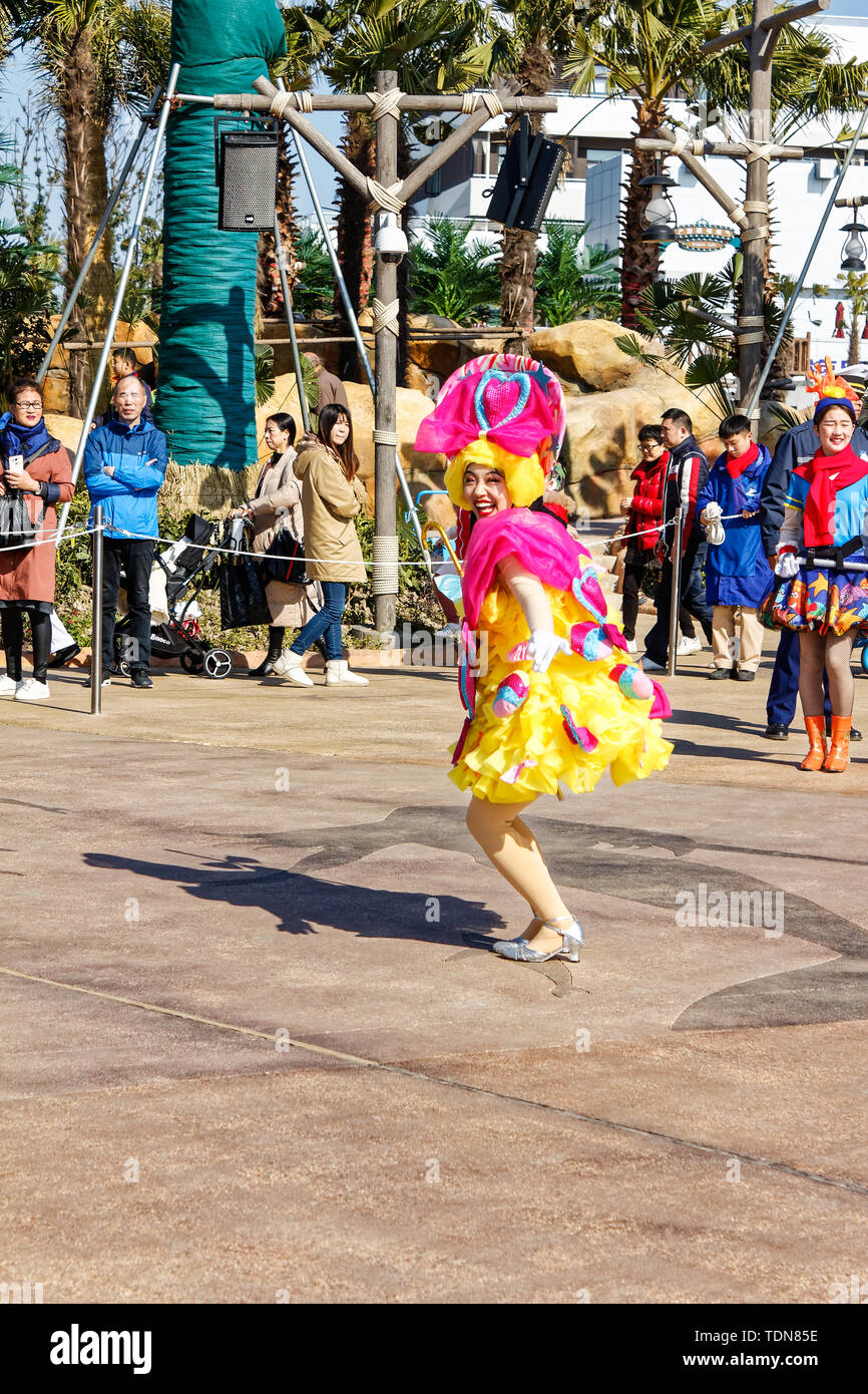 Shanghai Haichang Ocean Park float parade Stock Photo - Alamy