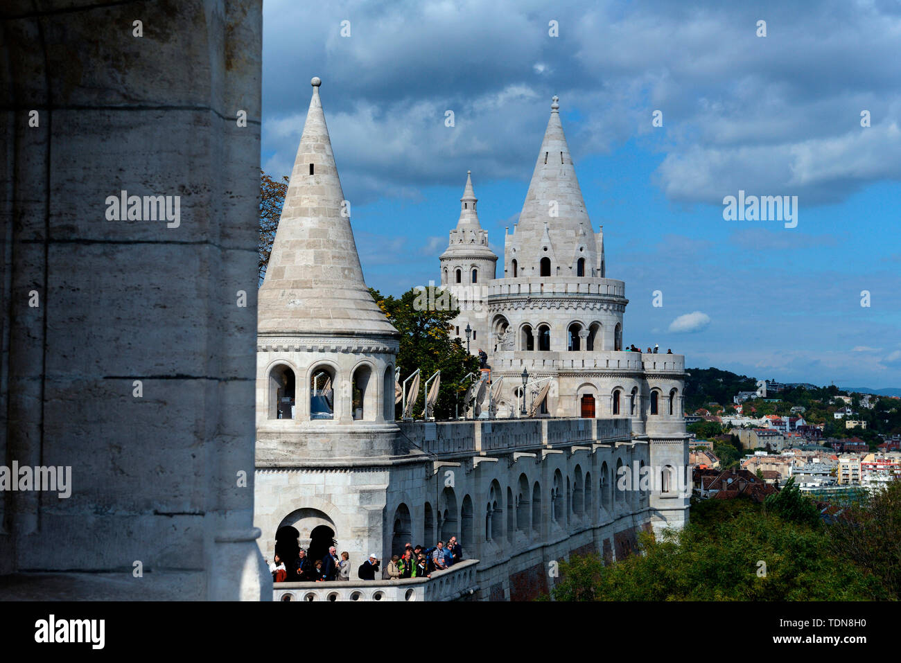 Fischerbastei am Burgberg von Buda, Budapest, Ungarn, Europa Stock ...