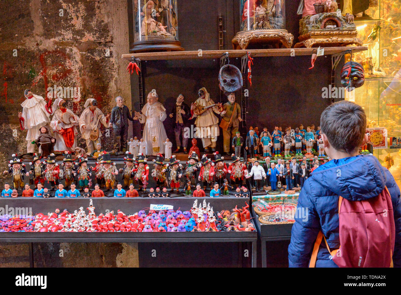 Krippenstrasse, Via San Gregorio Armeno, Neapel, Italien Stock Photo ...