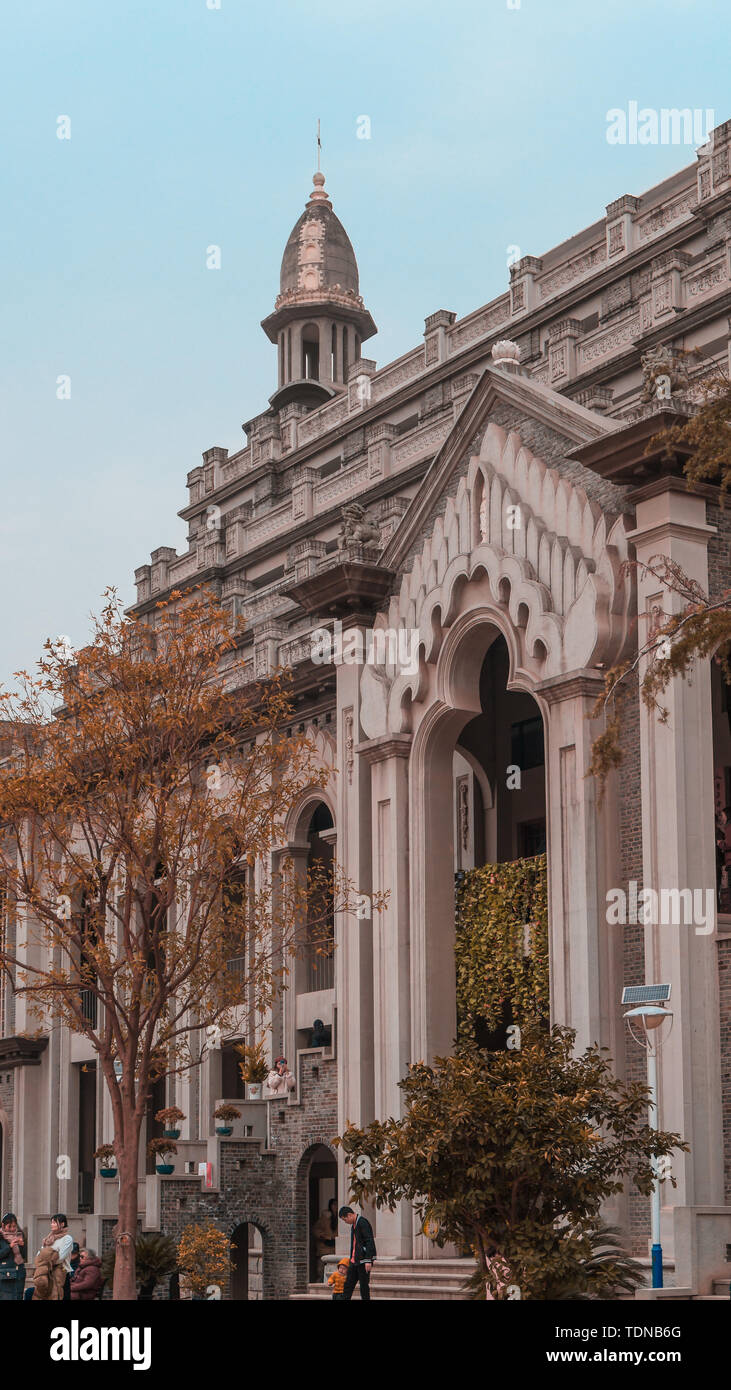 Gude temple hi-res stock photography and images - Alamy