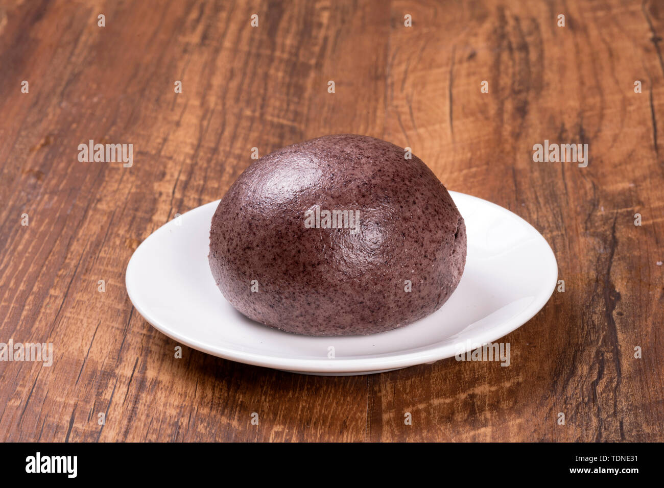 Steamed corn rolls hi-res stock photography and images - Alamy