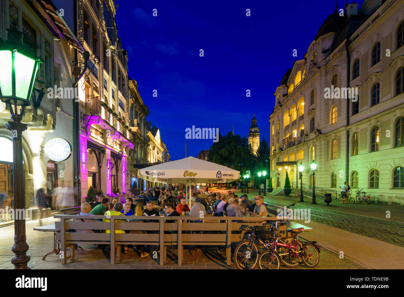 Kosice (Kaschau): main square Hlavna, St. Elisabeth's Cathedral, State ...