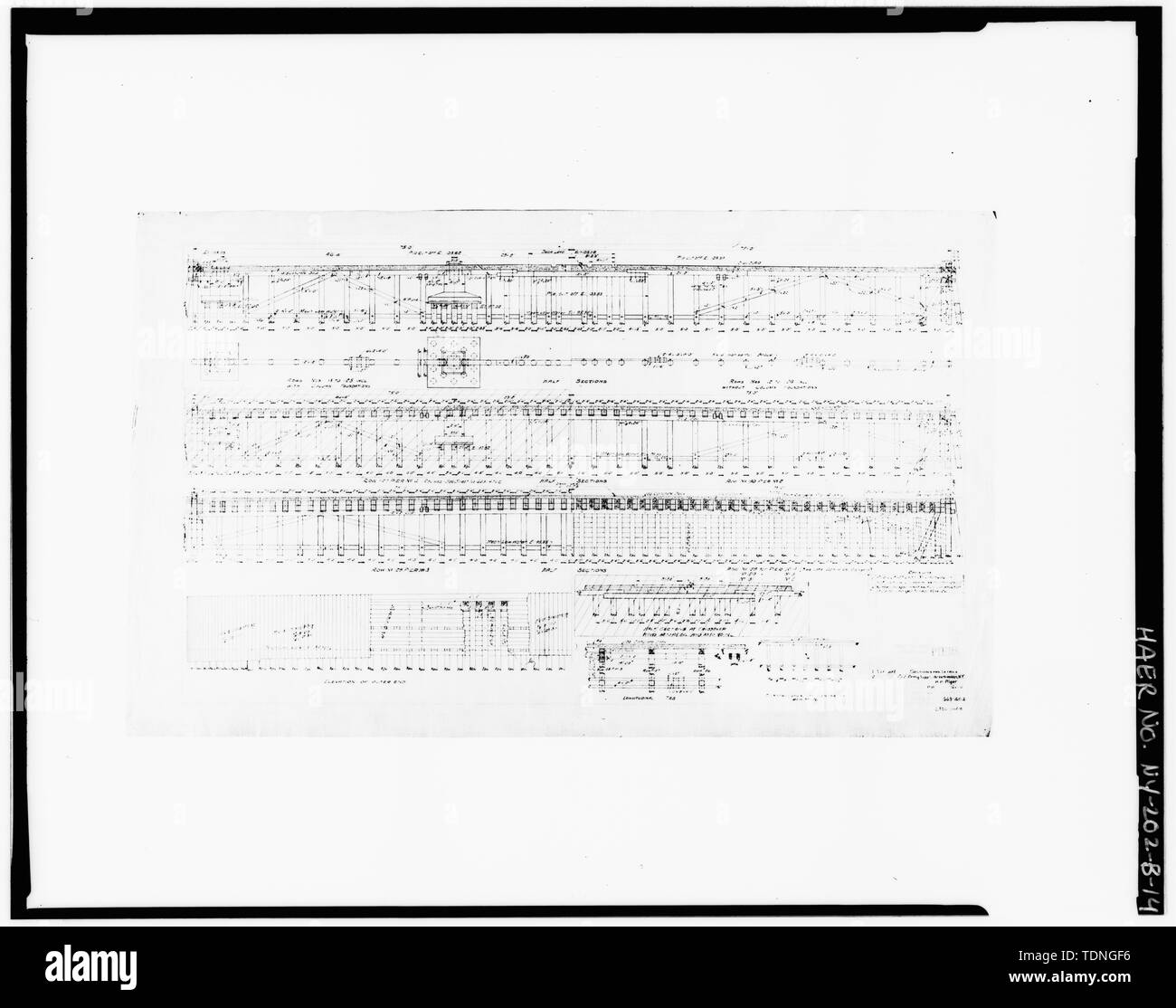 3 3 1918 Black and White Stock Photos & Images - Alamy