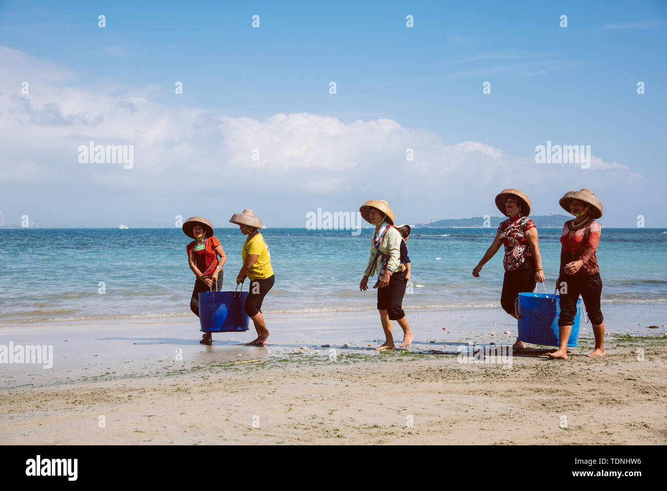 Father of fishermen hi-res stock photography and images - Alamy