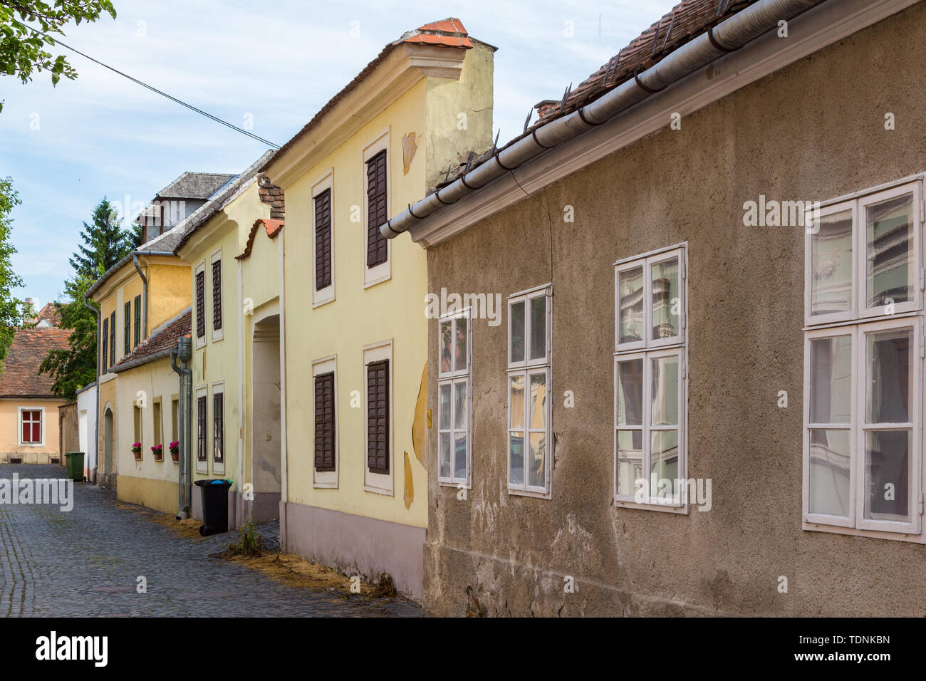 Fake architecture hi-res stock photography and images - Alamy