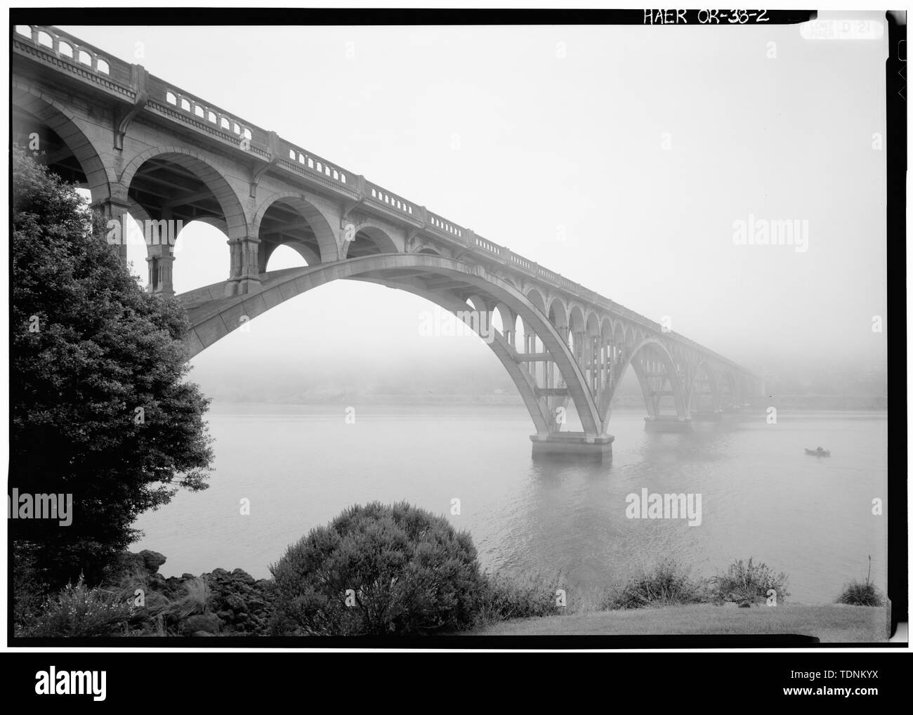 Perspective view from northwest - Bridge at Mouth of Rogue River ...