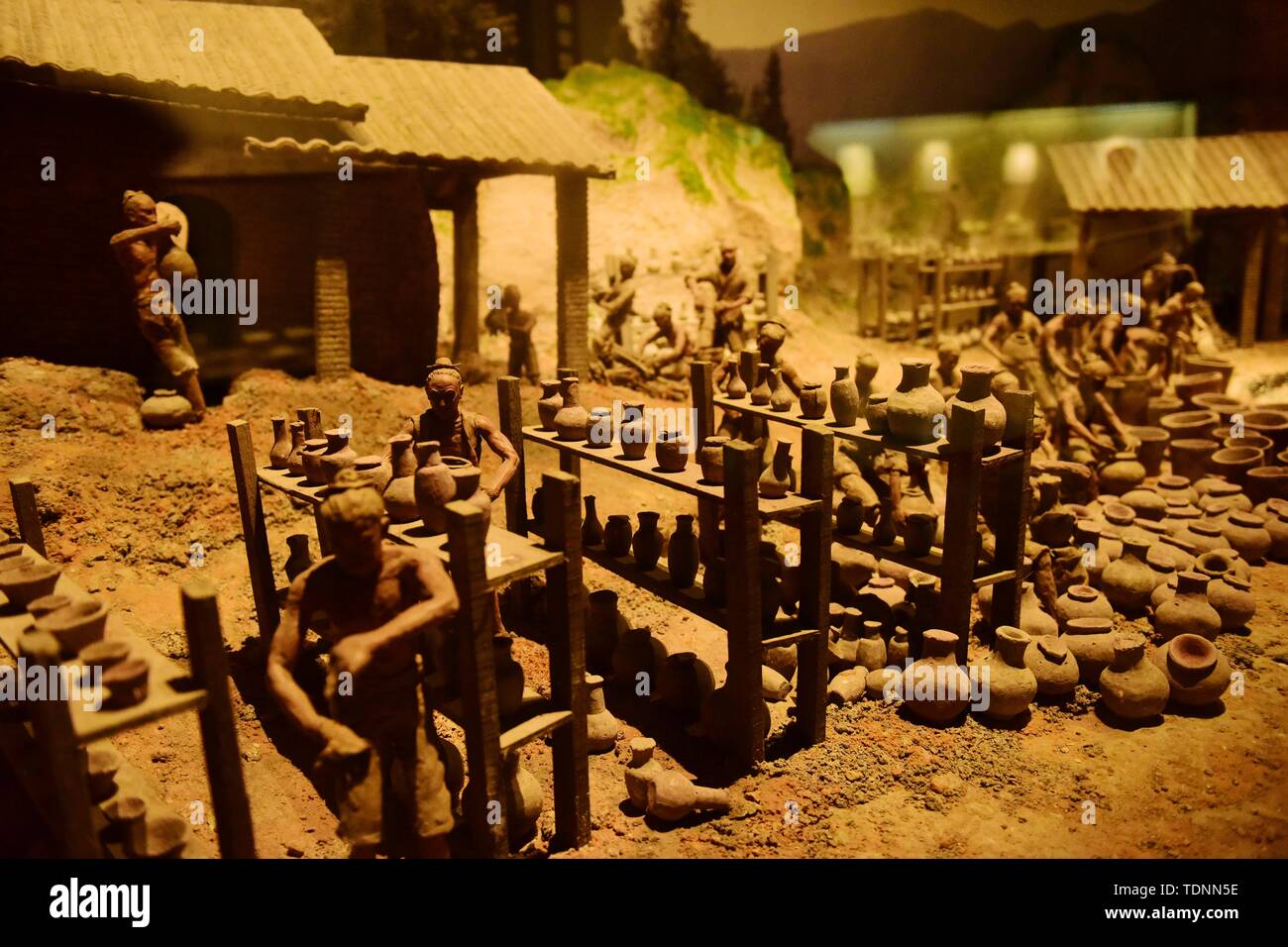 Pottery making sculpture museum hi-res stock photography and images - Alamy