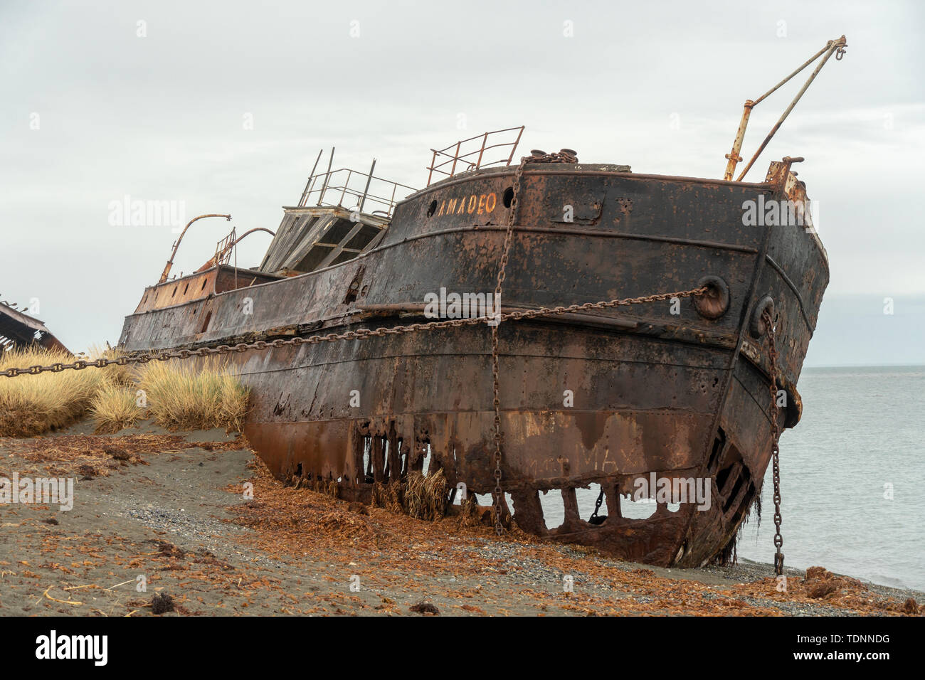 Beached ship hi-res stock photography and images - Alamy