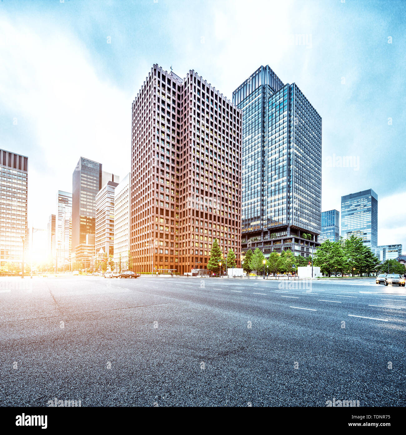 City streets light urban roads and buildings hi-res stock photography ...