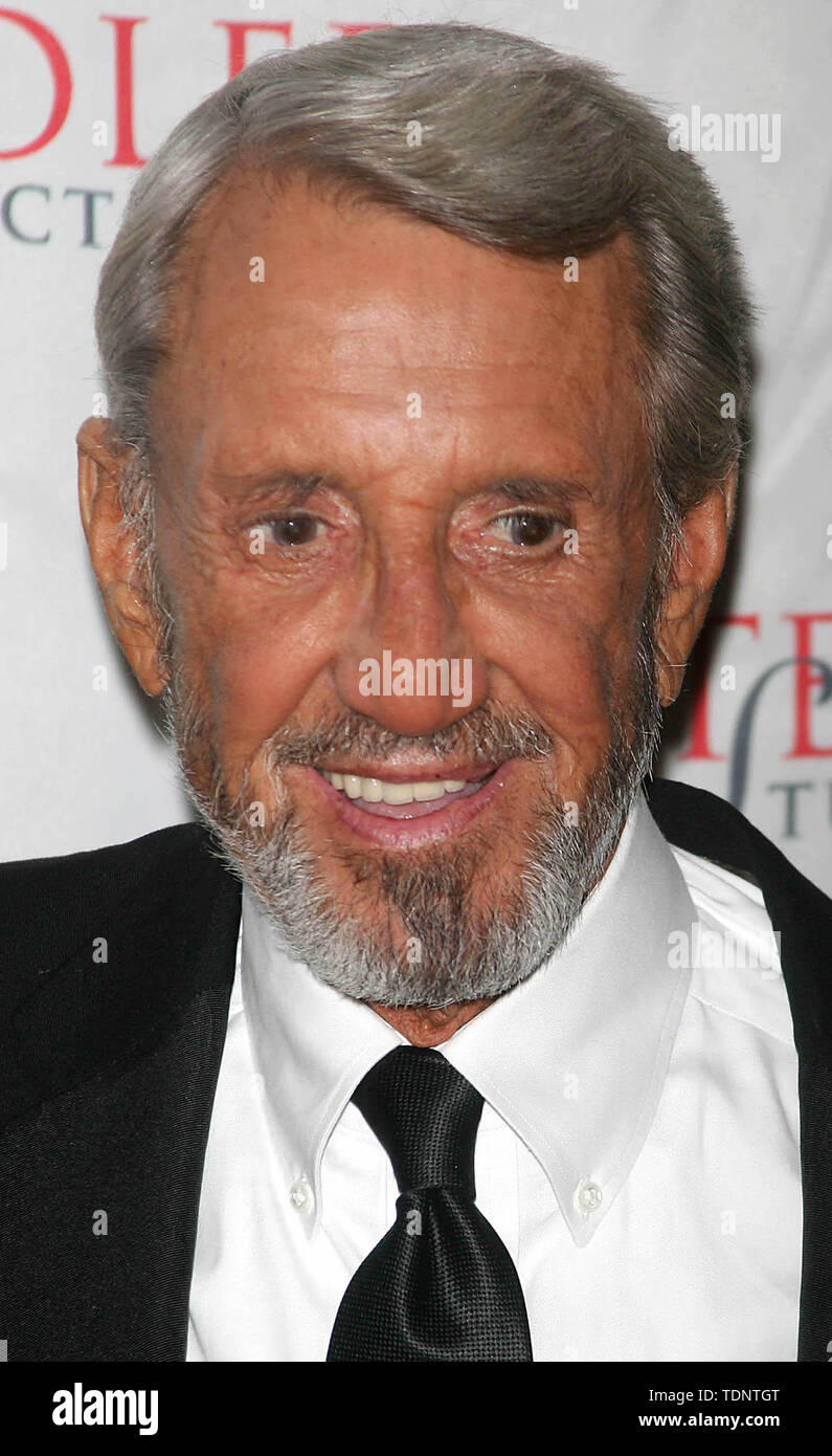 ROY SCHEIDER 1/14/2004 Photo By John Barrett/PHOTOlink.net Stock Photo ...