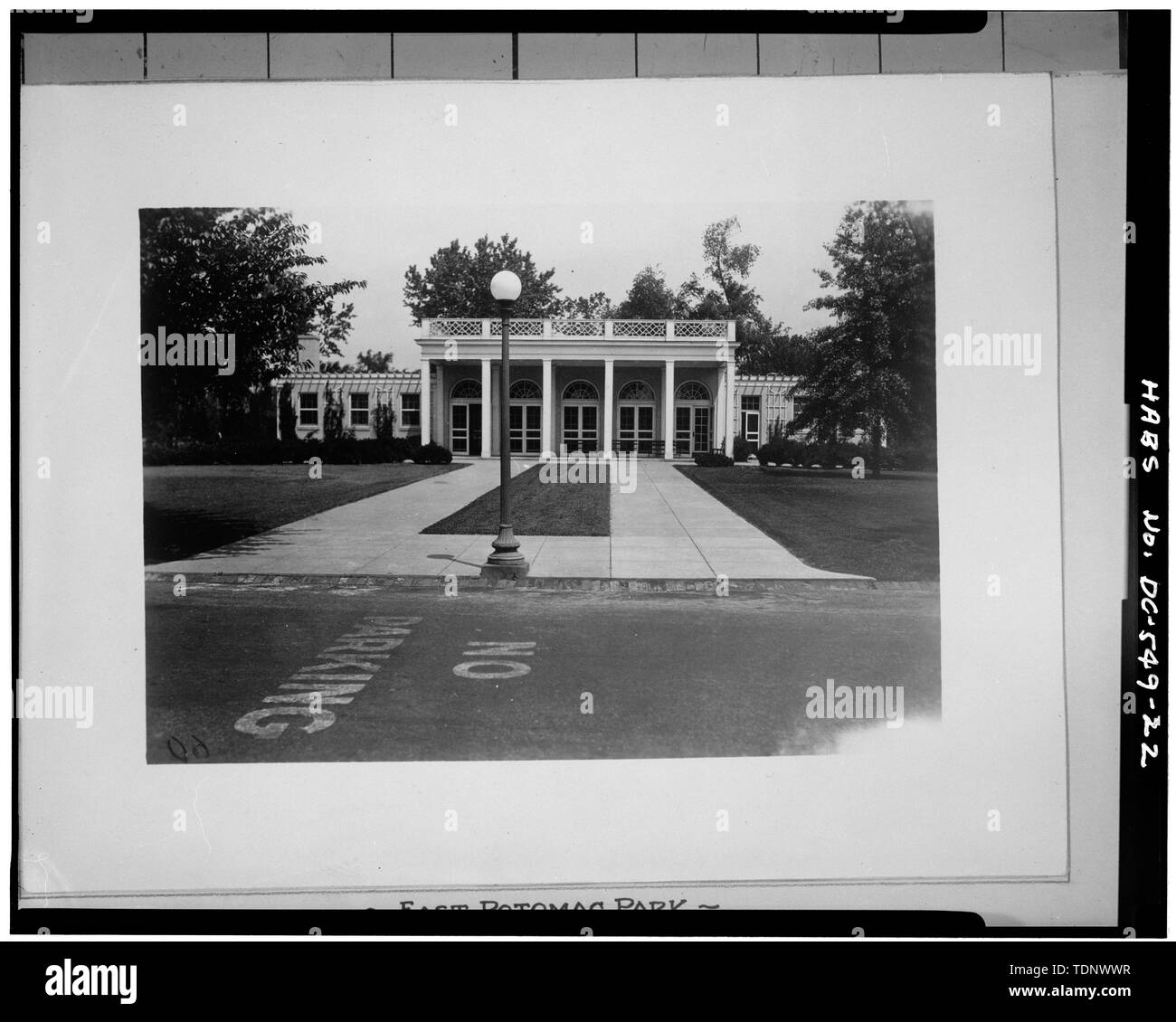 S c photographer photographs Black and White Stock Photos & Images - Alamy