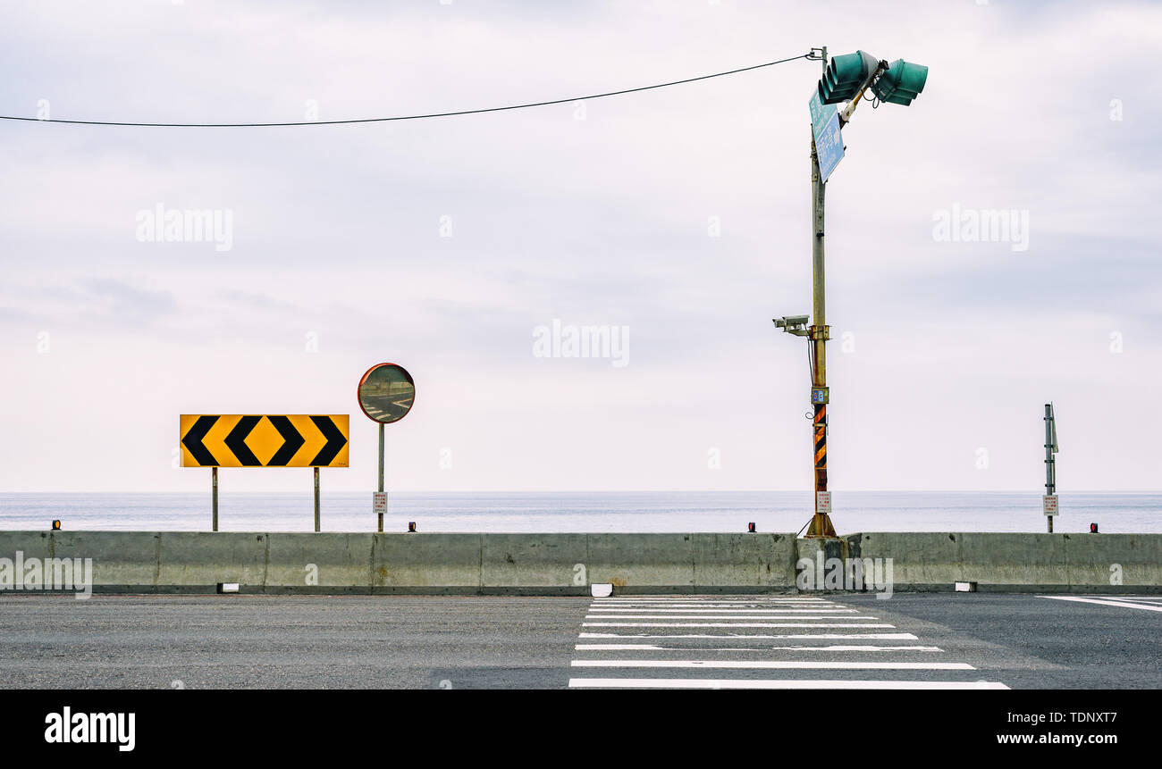 Roadline hi-res stock photography and images - Alamy