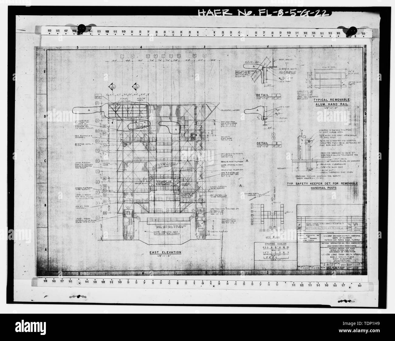 Mobile service tower Black and White Stock Photos & Images - Alamy