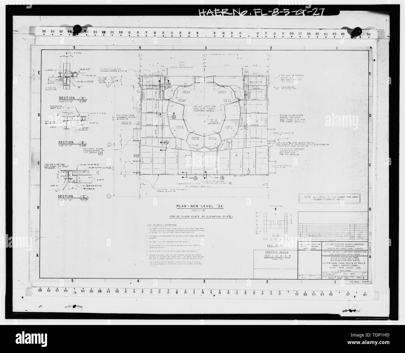 Launch complex 17b Black and White Stock Photos & Images - Alamy