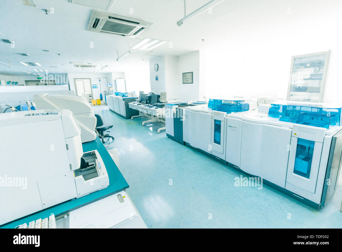 Laboratory medical care Stock Photo - Alamy