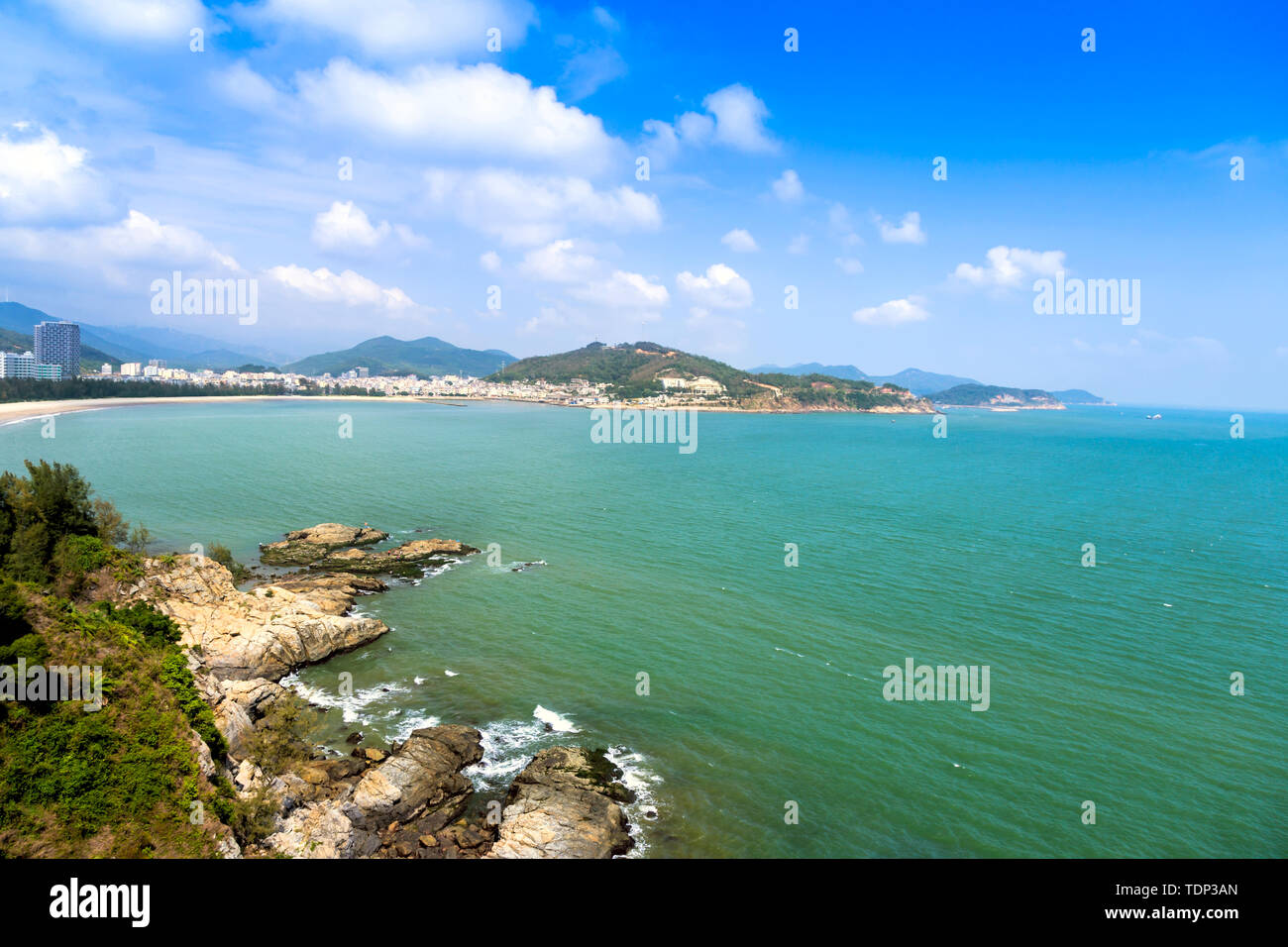 Oceans and scenic mountains and summer islands hi-res stock photography ...