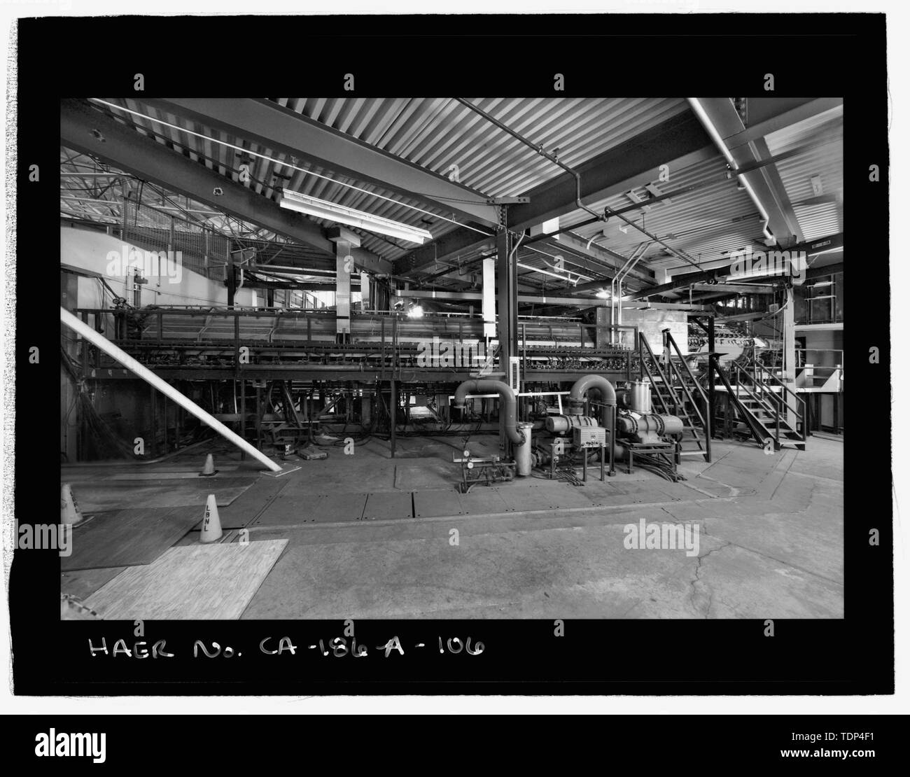 Berkeley laboratory Black and White Stock Photos & Images - Alamy