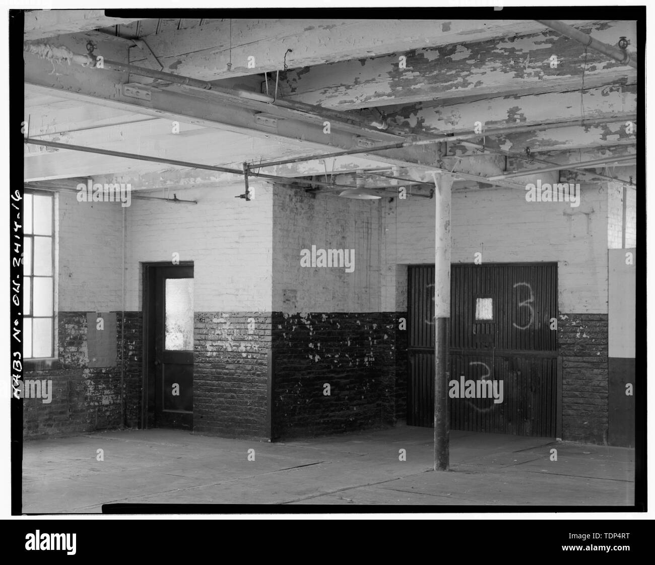 Mentor avenue hi-res stock photography and images - Alamy