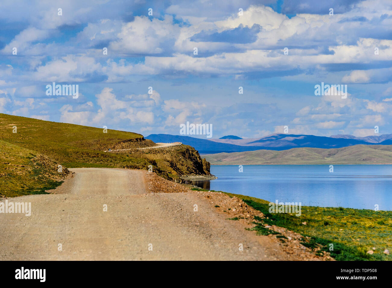 Elong elong hi-res stock photography and images - Alamy