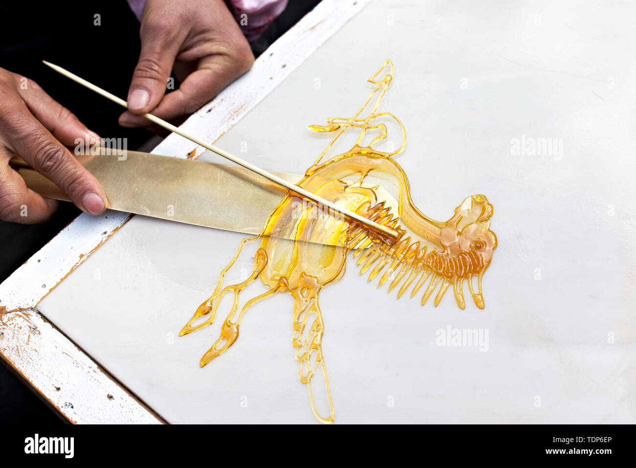 Candy maker hi-res stock photography and images - Alamy