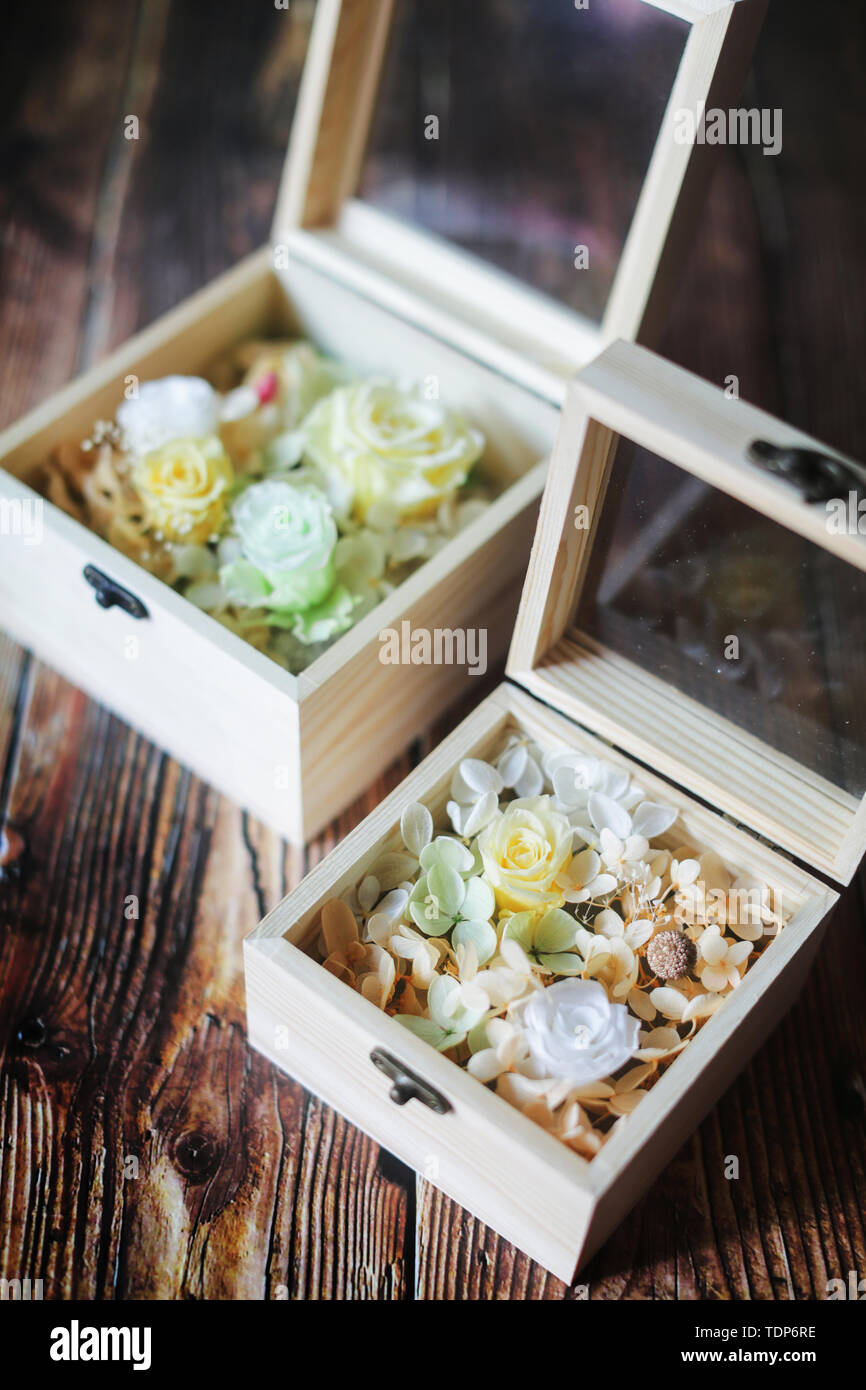 Exquisite gift box Stock Photo - Alamy