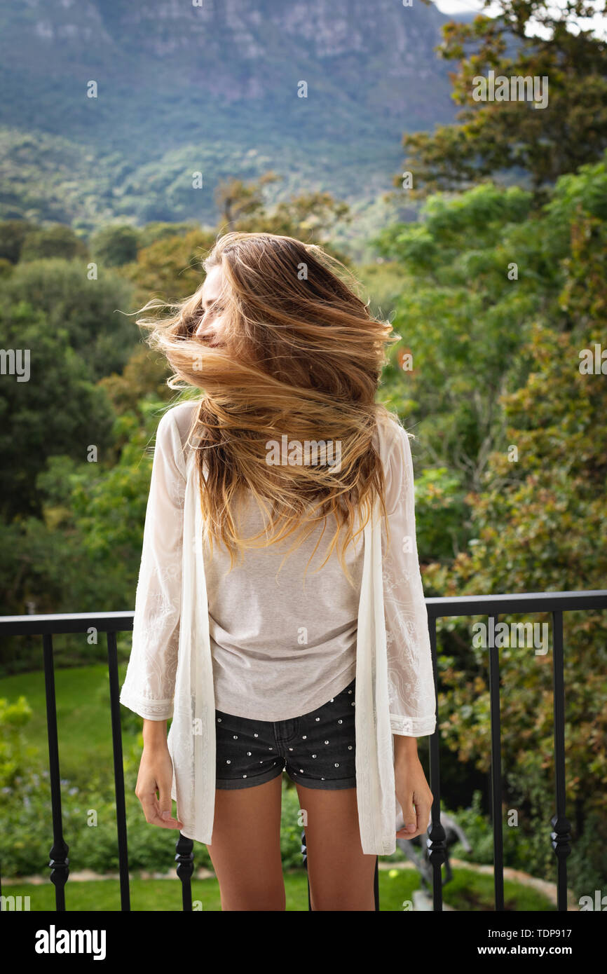 Caucasian woman shaking head in hi-res stock photography and images - Alamy