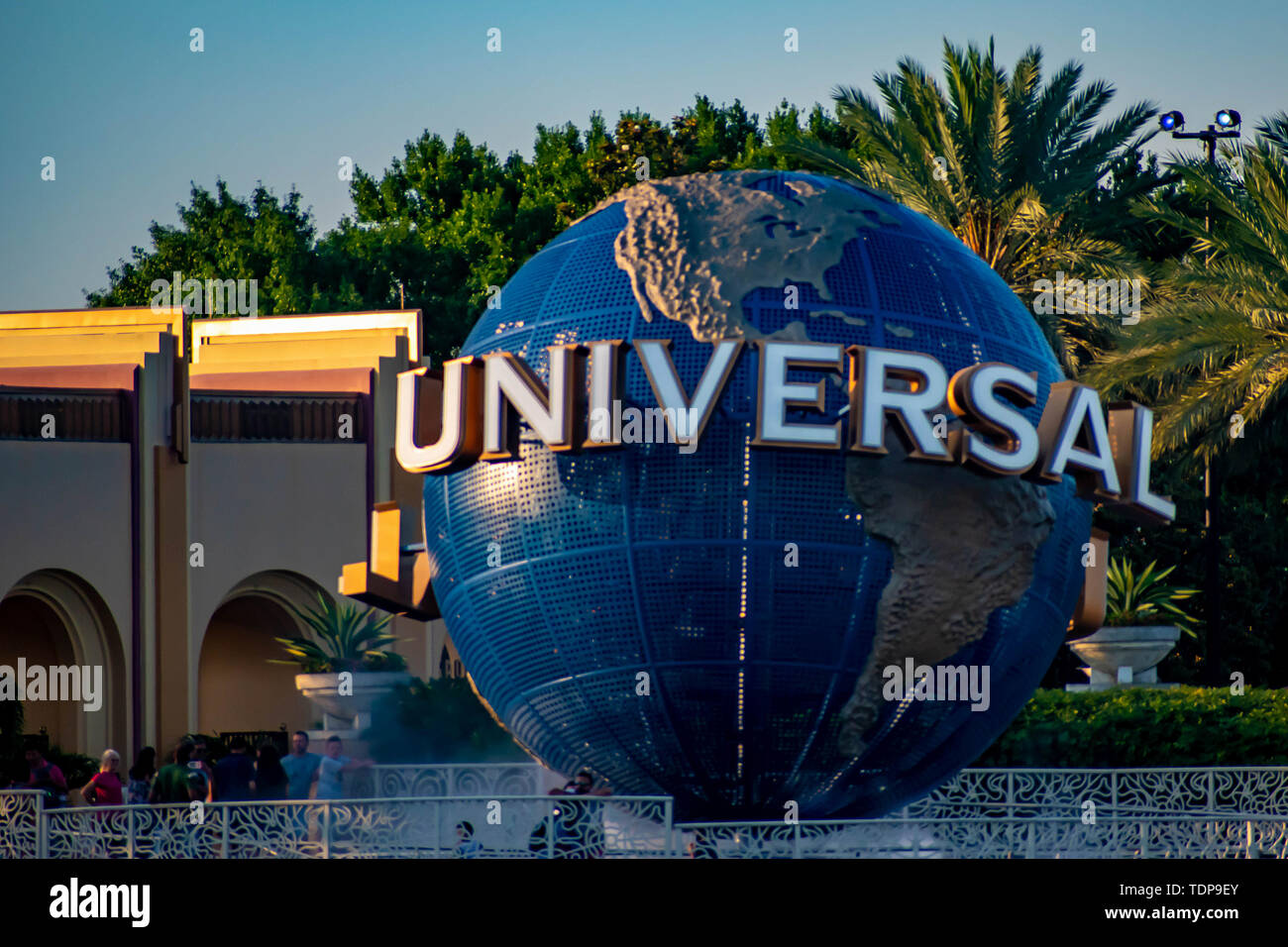Universal Studios Globe High Resolution Stock Photography and Images ...