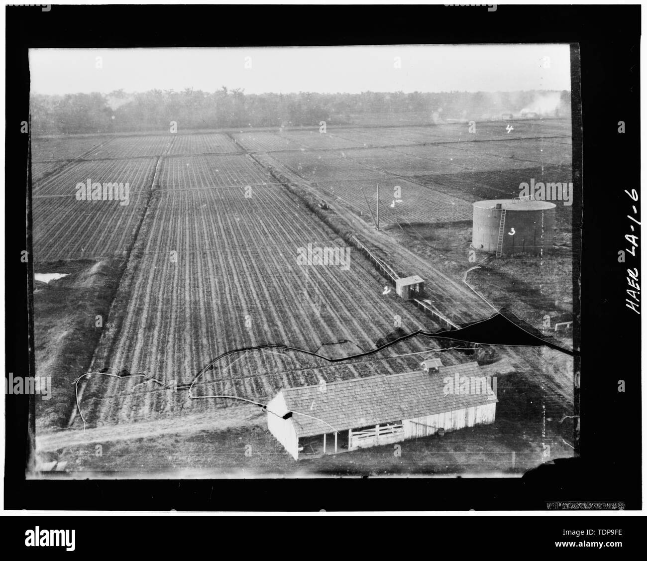 Italian tank Black and White Stock Photos & Images - Alamy