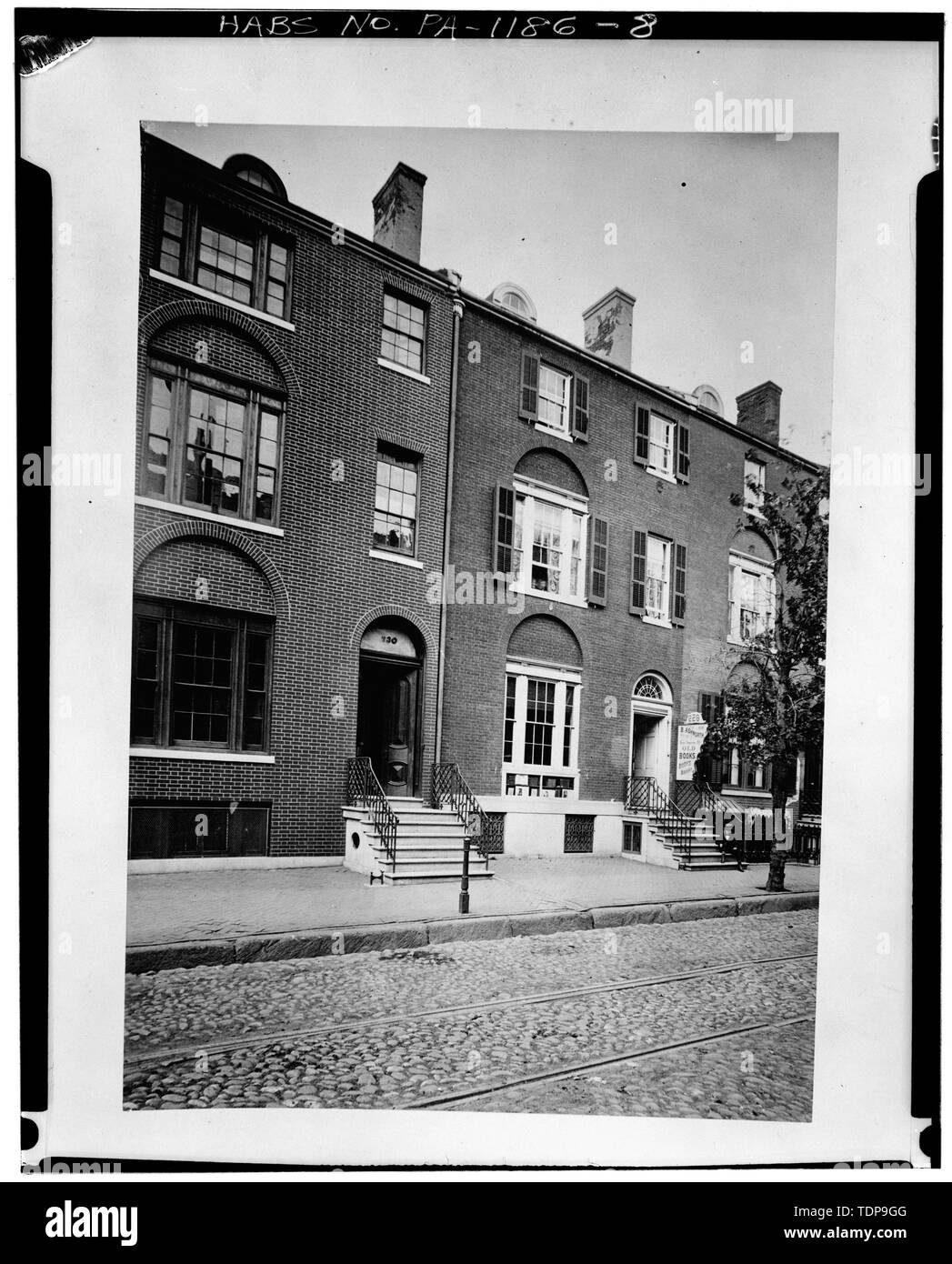 Homes on monument street Black and White Stock Photos & Images - Alamy