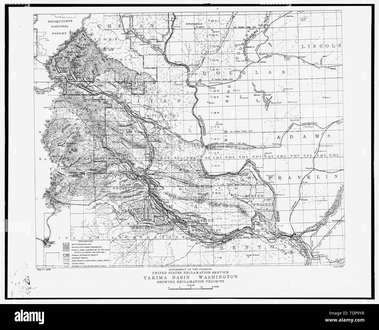 Upper columbia river basin dam hi-res stock photography and images - Alamy