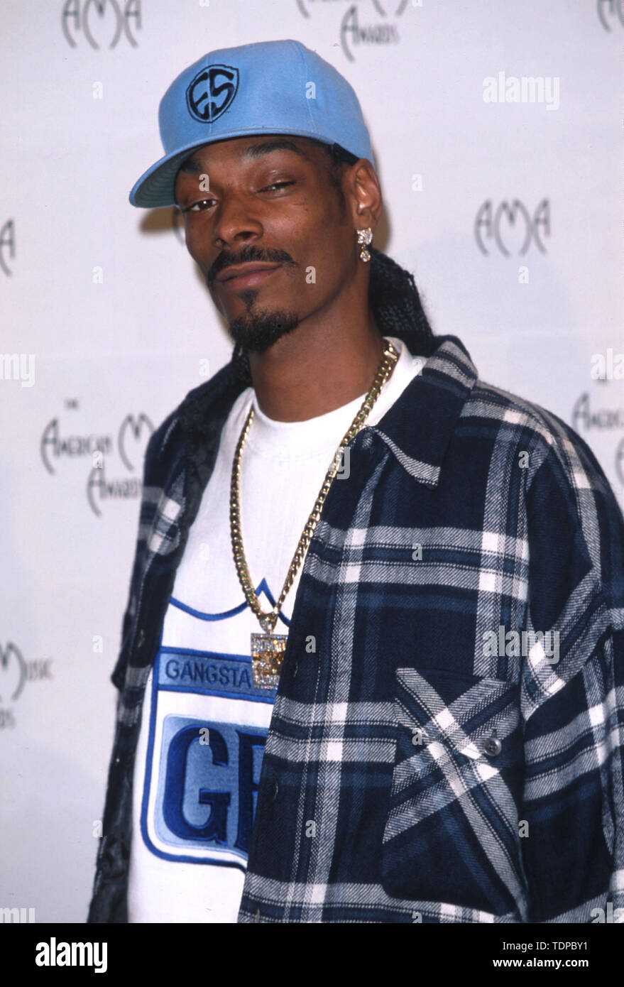 Snoop dogg 1999 hi-res stock photography and images - Alamy