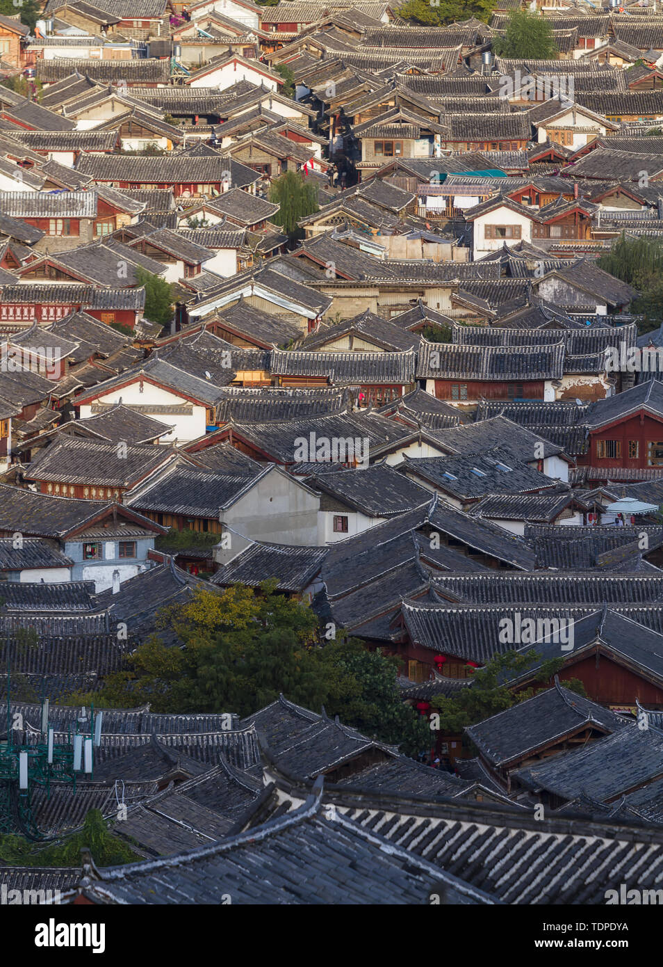 Architectural scenery of the ancient city of Lijiang Stock Photo - Alamy