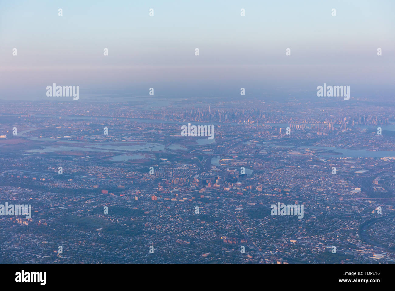 City sky no one finance modern high rise building shelter reflection hi ...