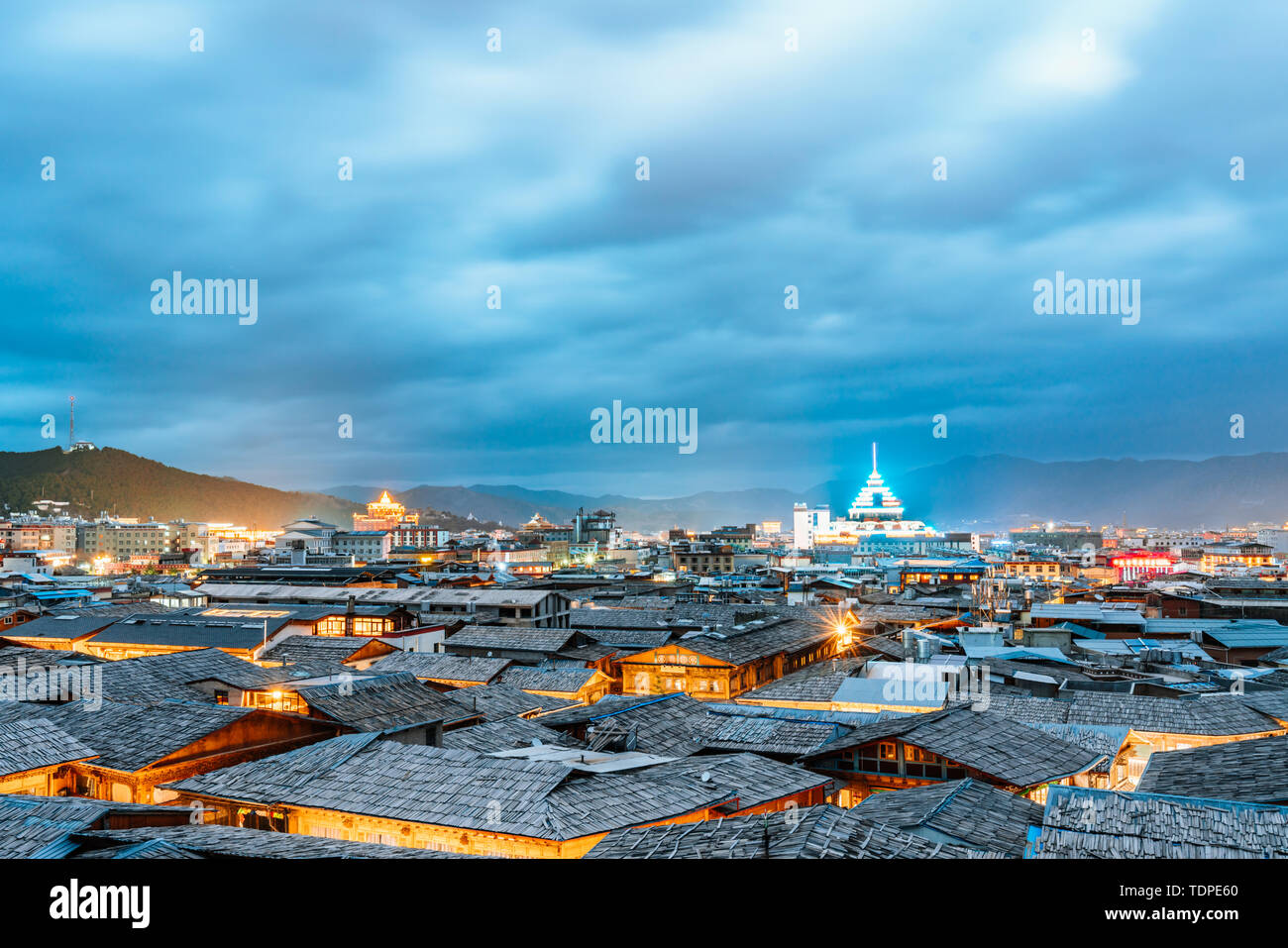 Night view of the ancient city of Dukezong, Shangri-La, Yunnan Province ...