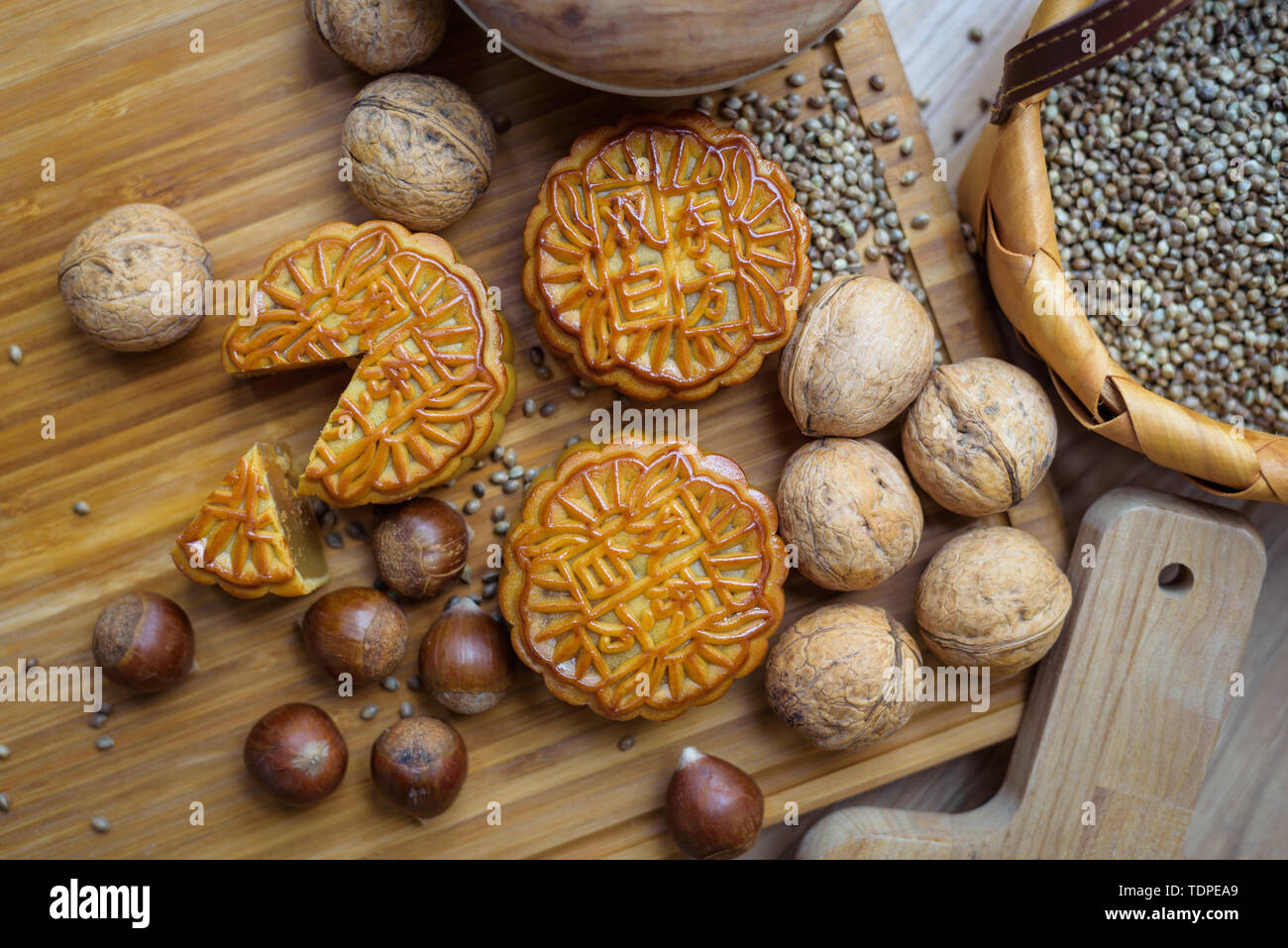 Osmanthus Cakes High Resolution Stock Photography and Images - Alamy