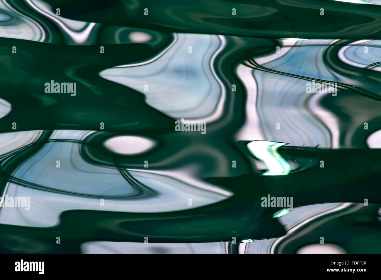 Water reflection green light hi-res stock photography and images - Alamy