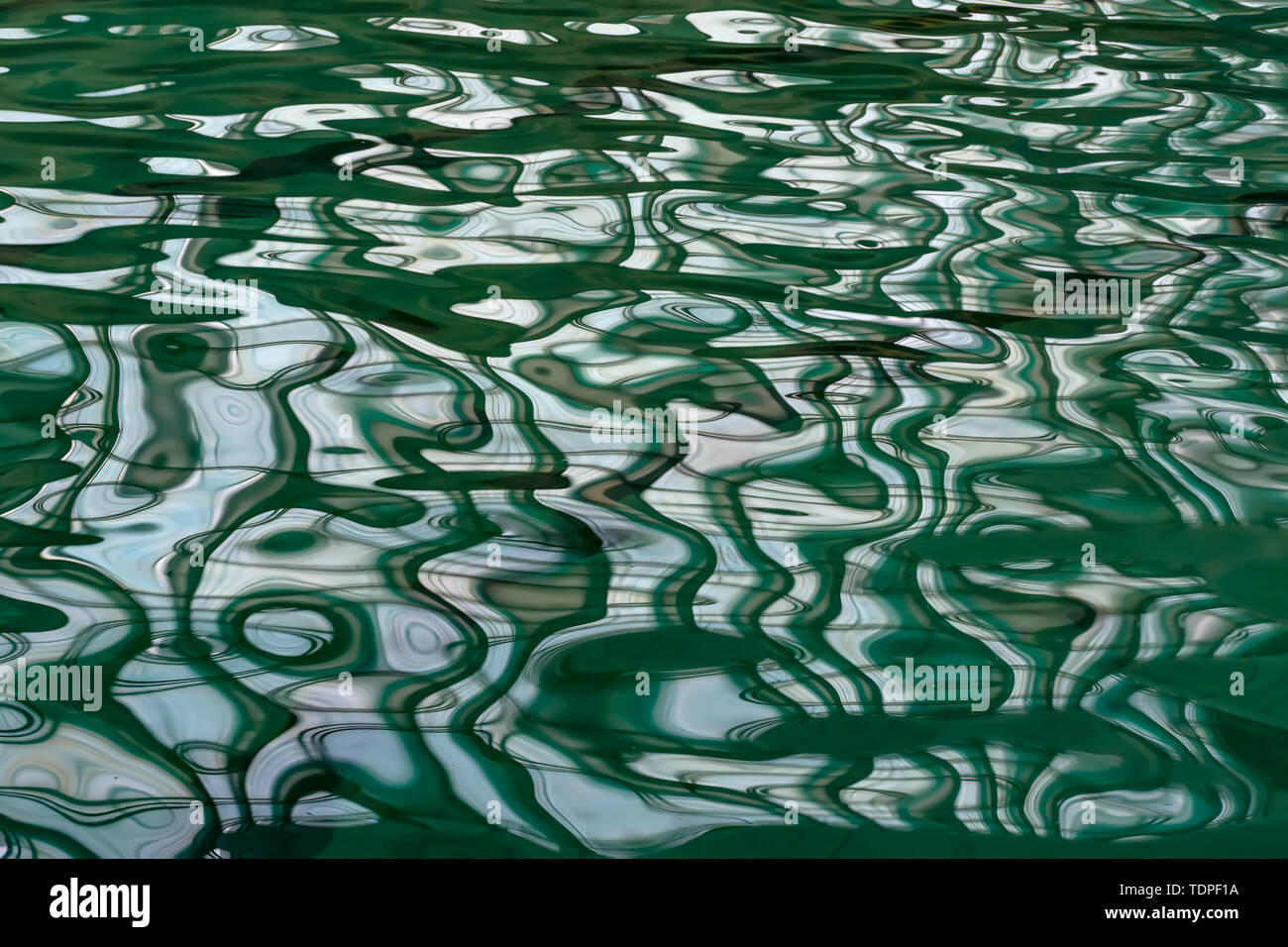 Reflection of light from the pool Windows Stock Photo - Alamy