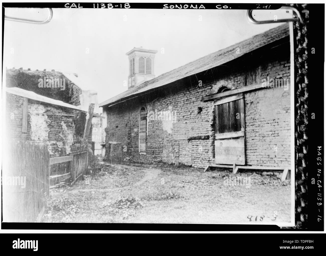 Colonial society spanish Black and White Stock Photos & Images - Alamy