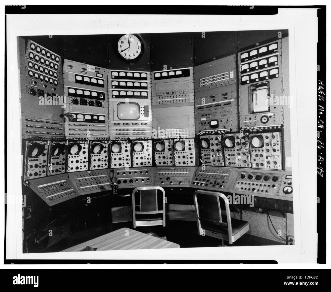 1960s lab equipment hi-res stock photography and images - Alamy