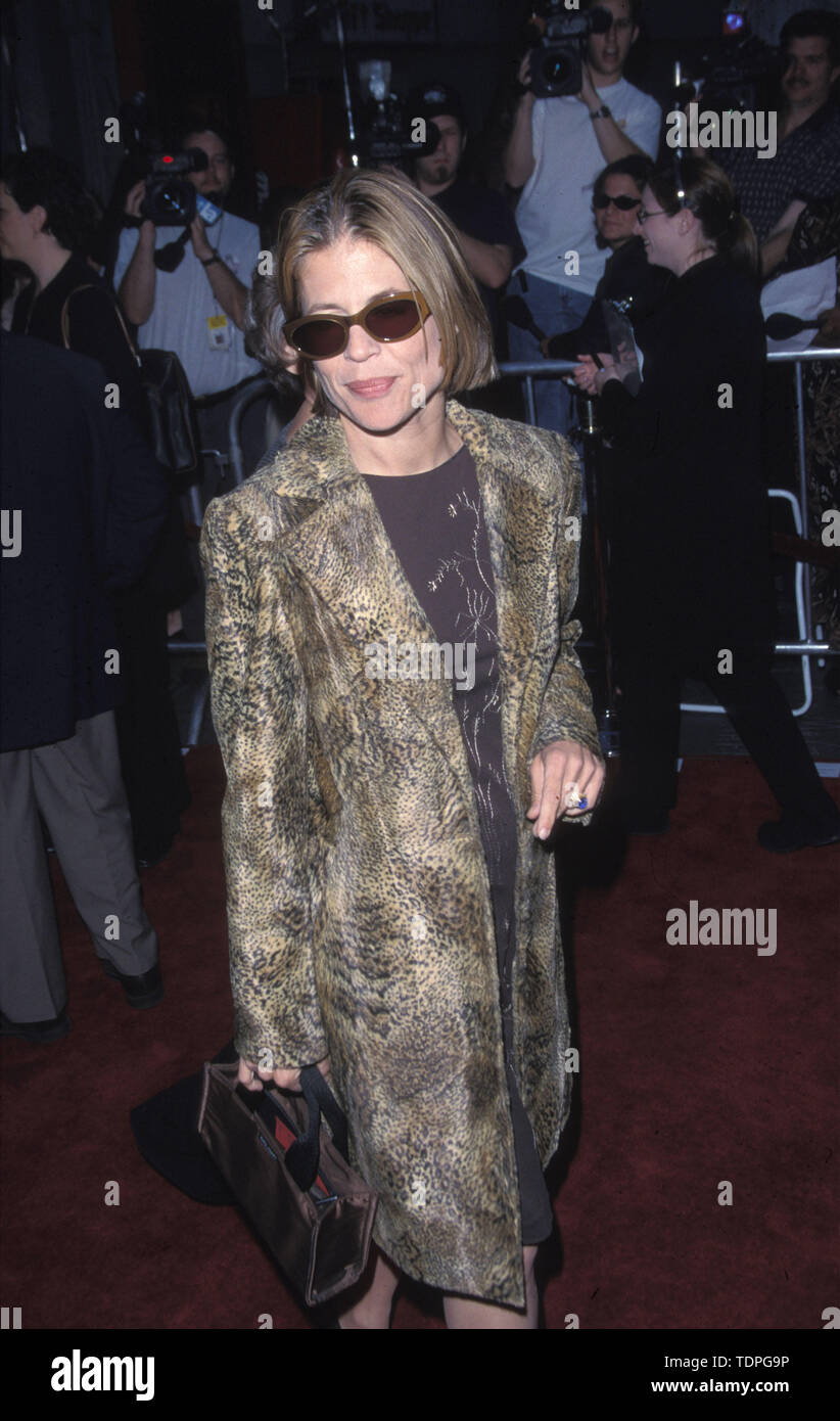 Apr 15, 1999; Los Angeles, CA, USA; Actress LINDA HAMILTON @ the ...