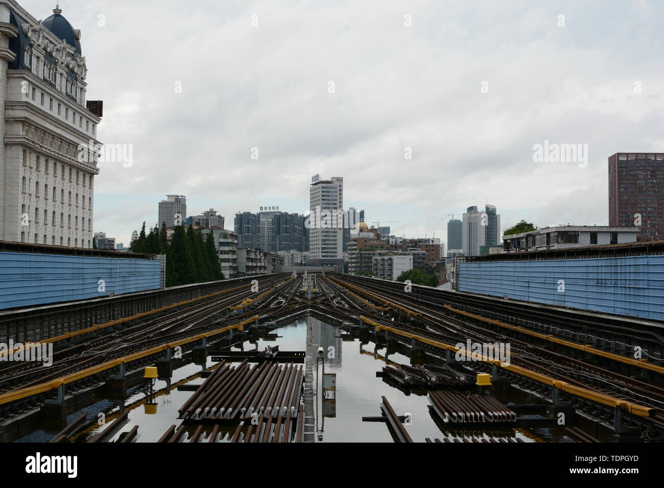 Light rail advertising hi-res stock photography and images - Alamy