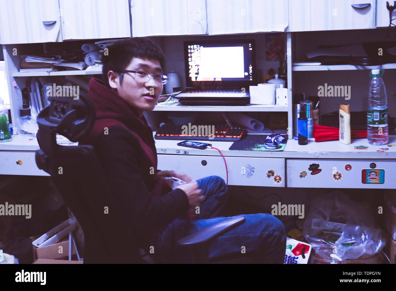 Technology documentary hi-res stock photography and images - Alamy