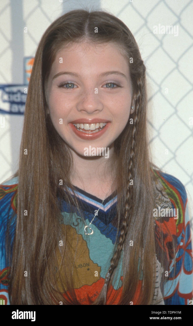 May 07, 1999 - Los Angeles, California, USA - MICHELLE TRACHTENBERG at ...