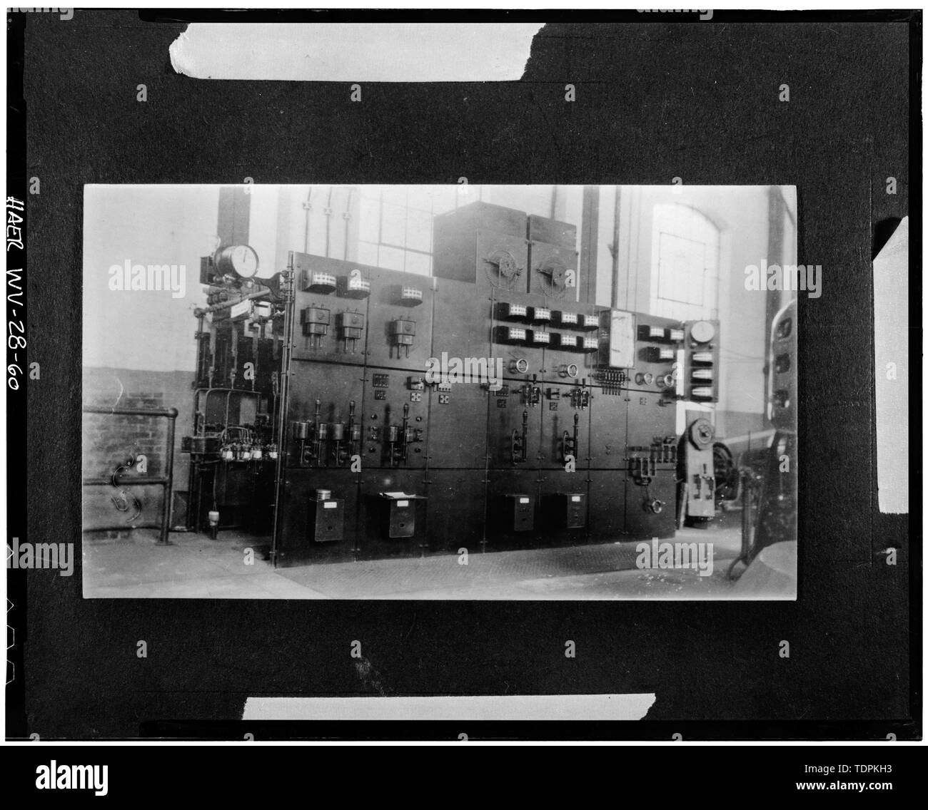 Hydroelectric plant buildings Black and White Stock Photos & Images - Alamy