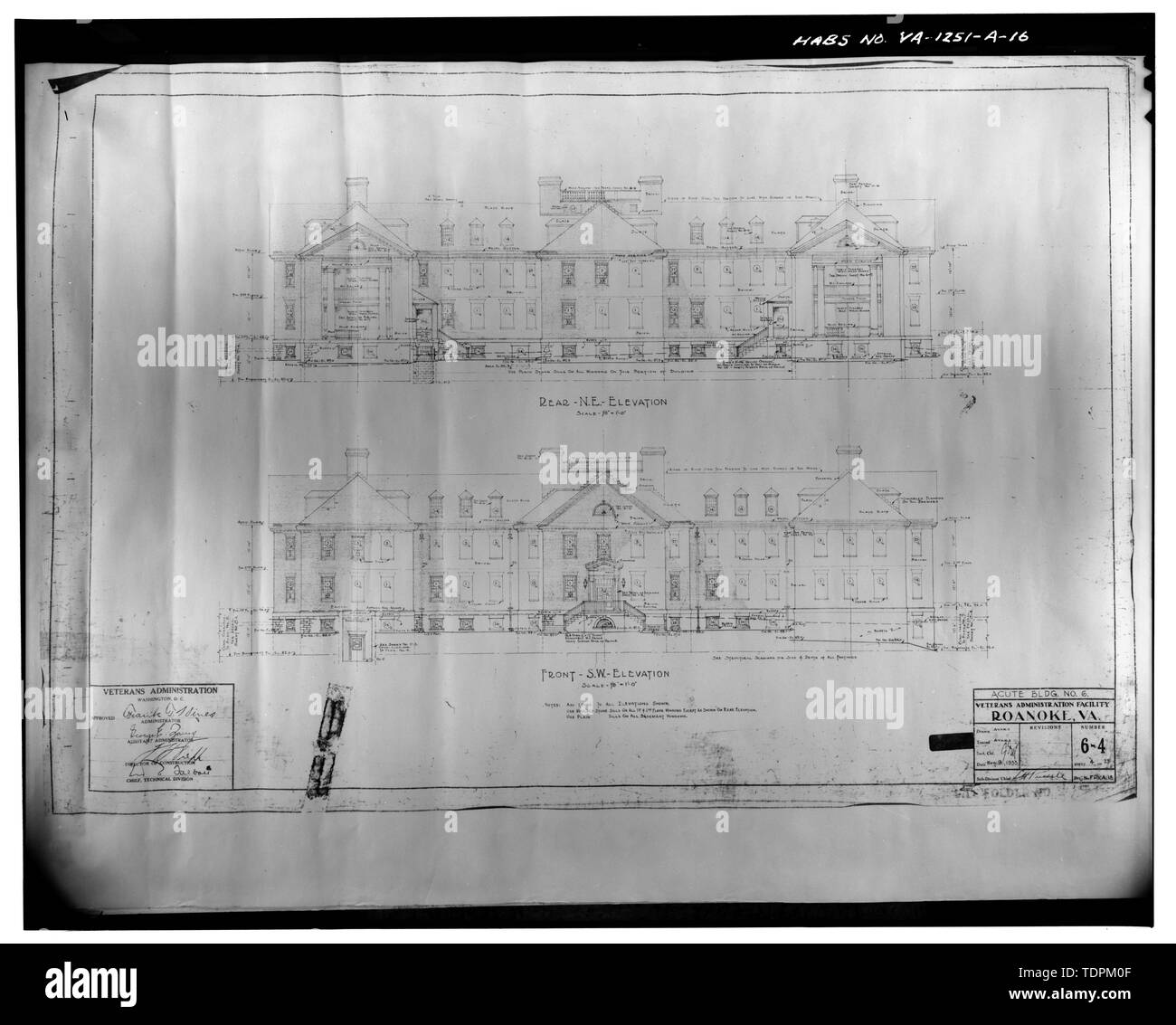 Showing its urban layout Black and White Stock Photos & Images - Alamy