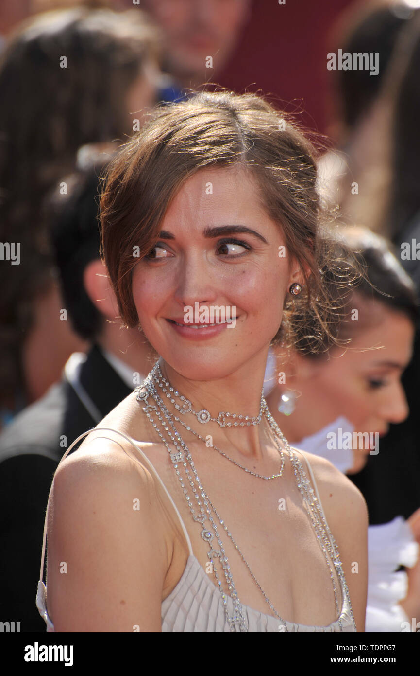 Rose byrne headshot hi-res stock photography and images - Alamy