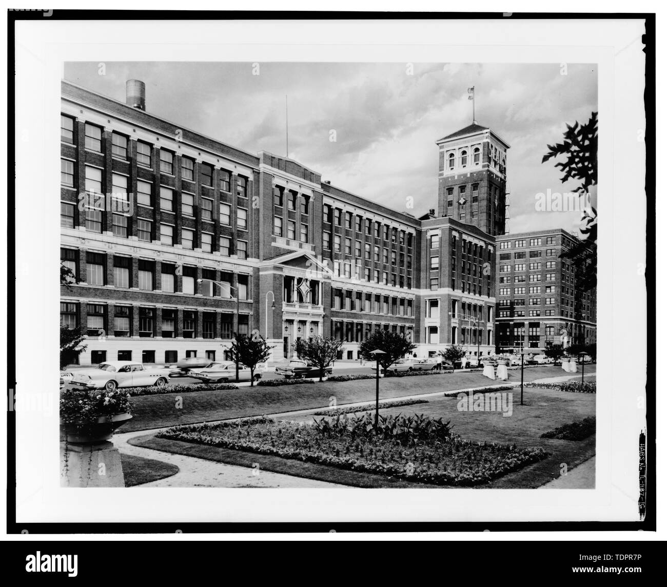 Cook county administration building Black and White Stock Photos ...