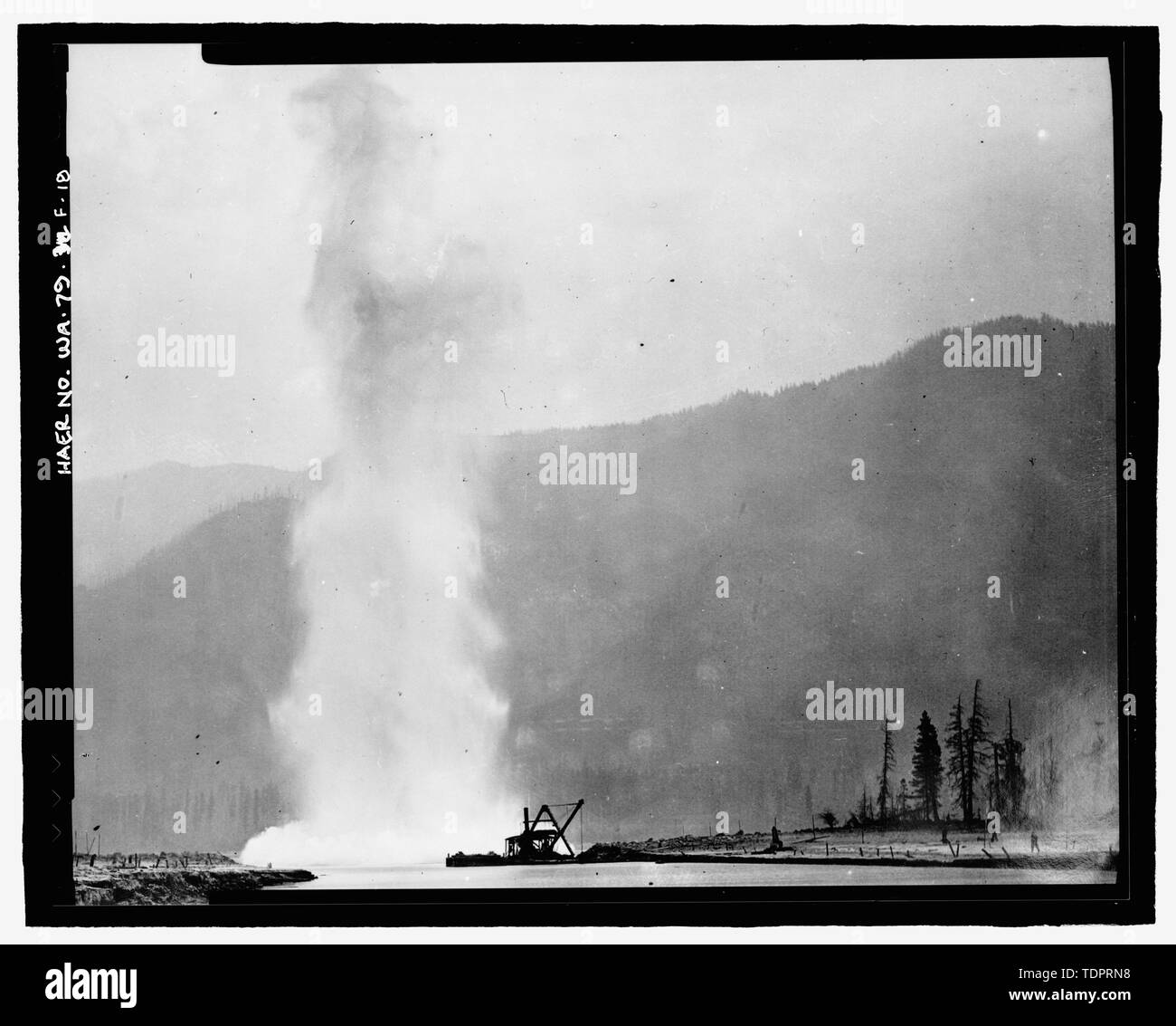 Kachess lake Black and White Stock Photos & Images - Alamy