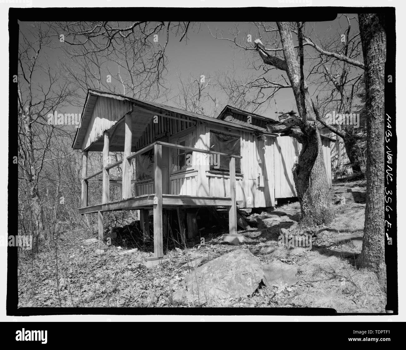 - Pisgah National Forest Inn, Chinquapin Cabin, Blue Ridge Parkway ...